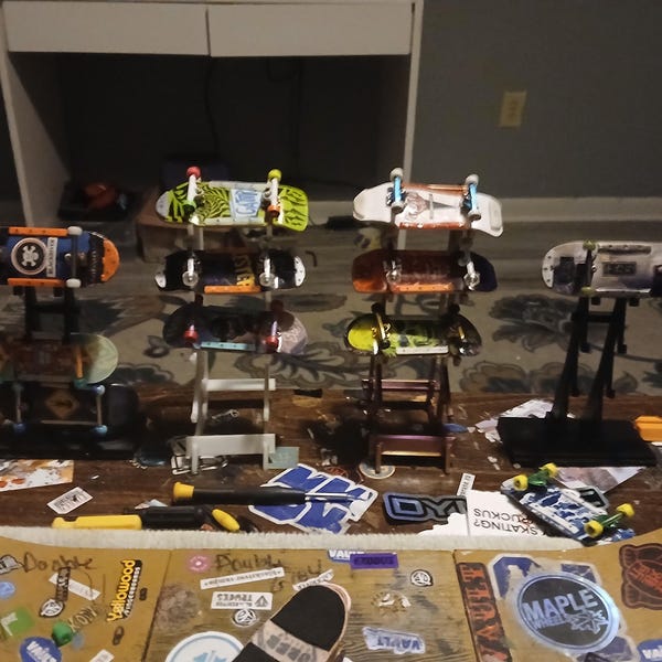 Display Stand Rack for Tech Deck Fingerboards Skateboards / 3D Printed ...