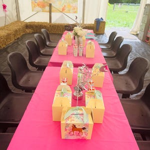 RETRO PIZZA BOX Personalised 7 Party Box. Small Pizza. Wedding Graze ...