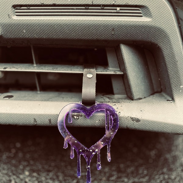 Classic Drippy Heart Tsurikawa - Etsy