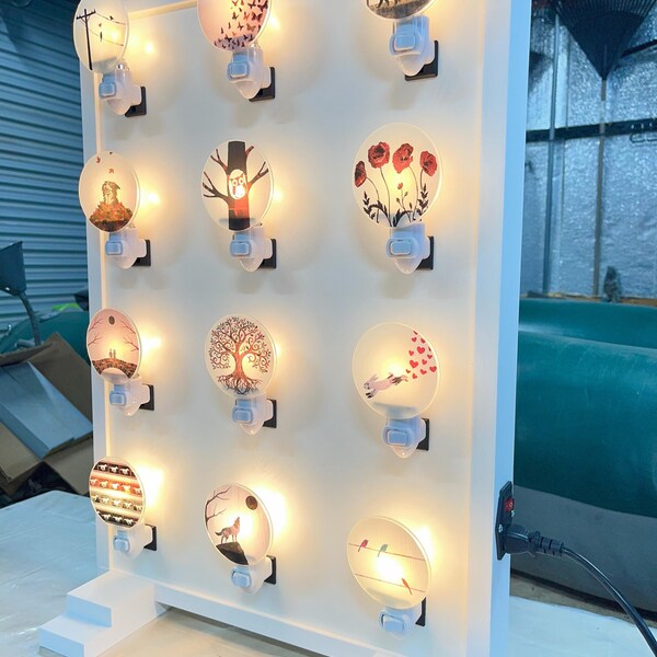 Night Light Display Board for Retail, Vendors, Craft Shows, 12 Outlet ...