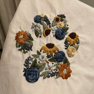 PDF Pattern Furry Friend Florals, Floral Paw Print Embroidery Pattern ...