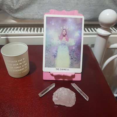 Engraved Single Tarot Stand & Oracle Stand for Tarot Cards and Oracle ...