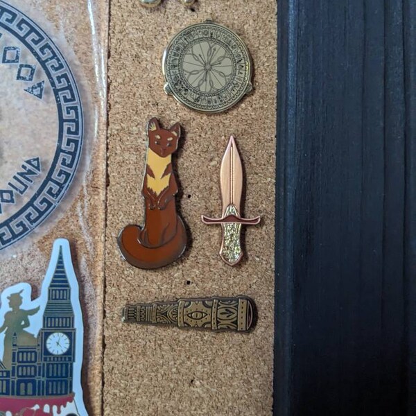 Abhorsen Inspired Saraneth Bell Fan Enamel Pin - Etsy