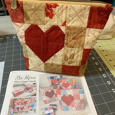 Be Mine Heart Zipper Pouch Sewing Pattern PDF Instant Download - Etsy