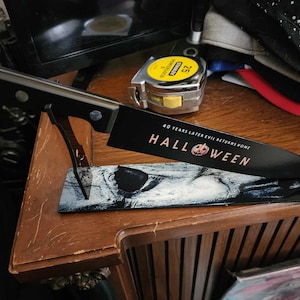 Hellraiser Puzzle Box Laser Engraved Night Light With Stand - Etsy