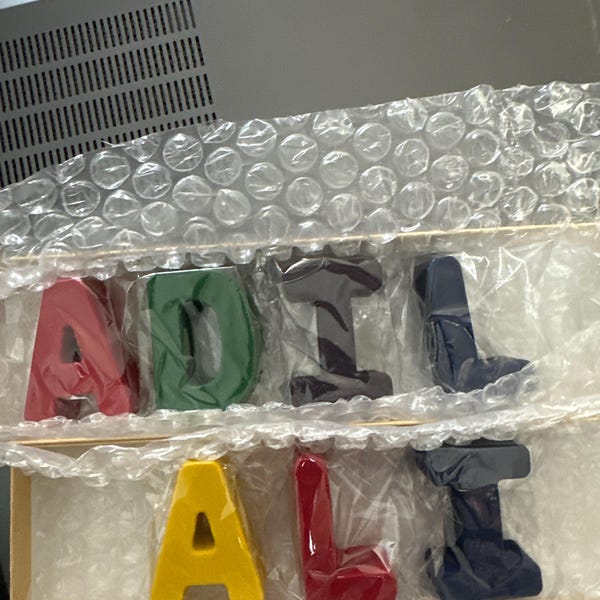 Farm Animal Crayon Party Favors, Birthday Party Favor, Cow, Bull, Pig ...