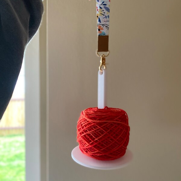 Portable Yarn Holder, Travel Wrist Hanging Yarn Cake Dispenser, Gift ...