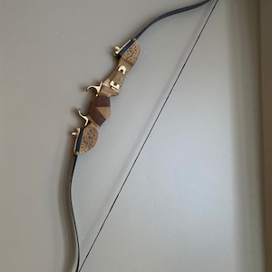 Arrow Season 1: Oliver Queen/green Arrow Bow Replica - Etsy