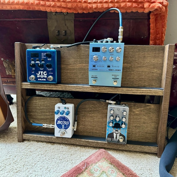 Vertical Desktop Pedalboard / Effects Pedal Stand / Guitar Pedals ...