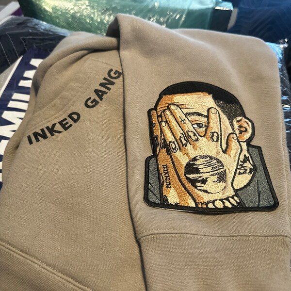 Delta Sigma Theta Dripping 1913 PERSONALIZED Embroidered Stroll Towel ...