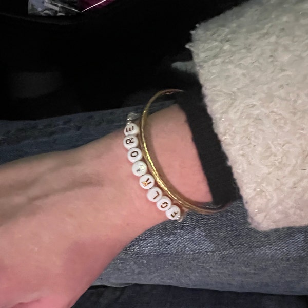 Customizable College Bracelet - Etsy