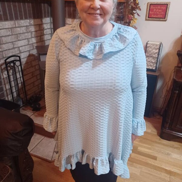 Luisalove30 ~ ROYAL Solid , “ellie” Shark~bite Hem Tunic, HONEYCOMB ...