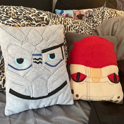 Garrus Vakarian, Mass Effect, Liara, Pillow, Plush, Cushion - Etsy
