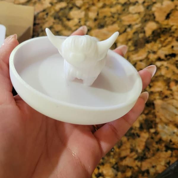 Large Highland Cow Ring Holder With Circular Dish | Jewelry Tray ...