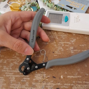 Beadsmith One Step Looper Loop Jewelry Making Tool - Etsy