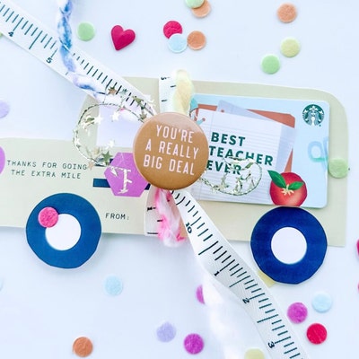 End of the School Year Sunglasses Favor Tags for Class Celebrating ...