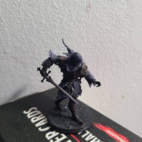 Water Monk // Bo Staff Fighter // Female Waterbender // Dnd Mini - Etsy