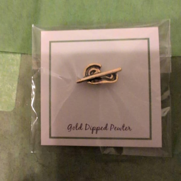 Gold Cross Lapel Pin- CC617G- Religious and Spiritual Pins- Church Pins ...