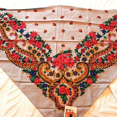 Portuguese Shawl, Half Viana's Tradicional Folklore Scarf Yellow ...