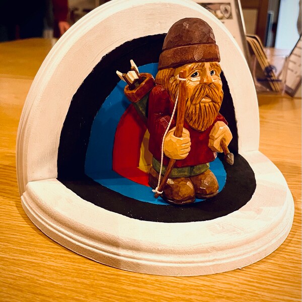 Wood Carving Santa Claus Sculpture - Hand Carved Simple Santa Ornament ...