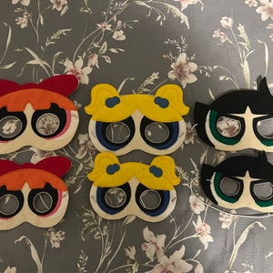 Cartoon Classics Animal Masks Road Runner Bird Sneaky Coyote Tasmanian ...