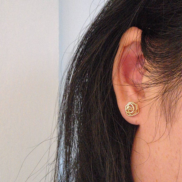 Hope Stud Earrings // Minimalist // Geometric // Modern // Delicate ...