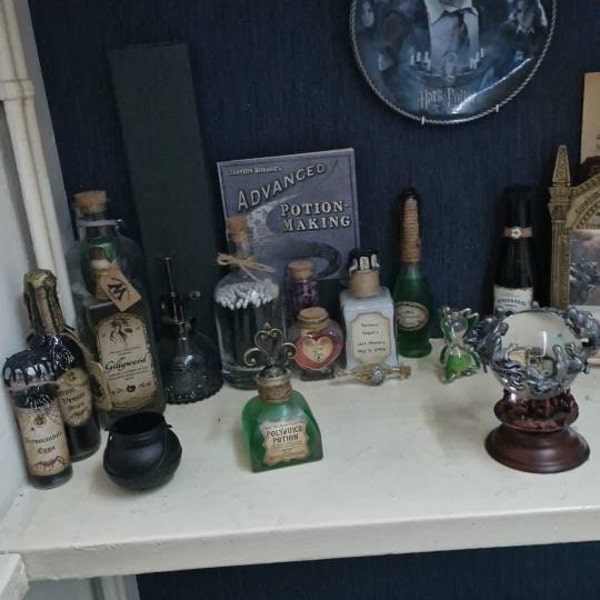 Health Potion Healing Magic Apothecary Herbology Glass Bottle Prop - Etsy