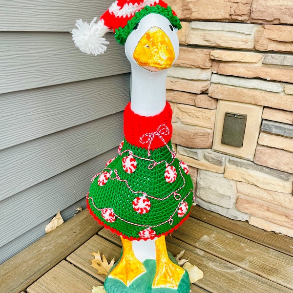 Porch Goose Peppermint Sweater - Etsy