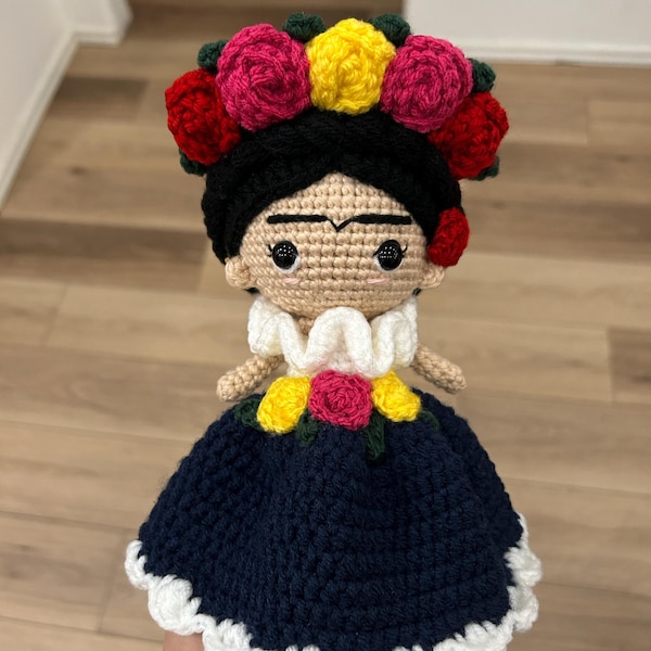 Frida Kahlo Amigurumi Doll Crochet Pattern, Frida Khalo Amigurumi ...