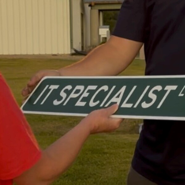 IT Specialist, IT Specialist Gift, IT Specialist Sign, Computer Expert ...