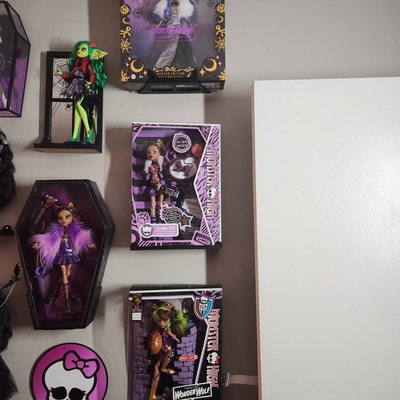 Monster High Haunt Couture Style Display Shelf Buy Multiples and Save ...
