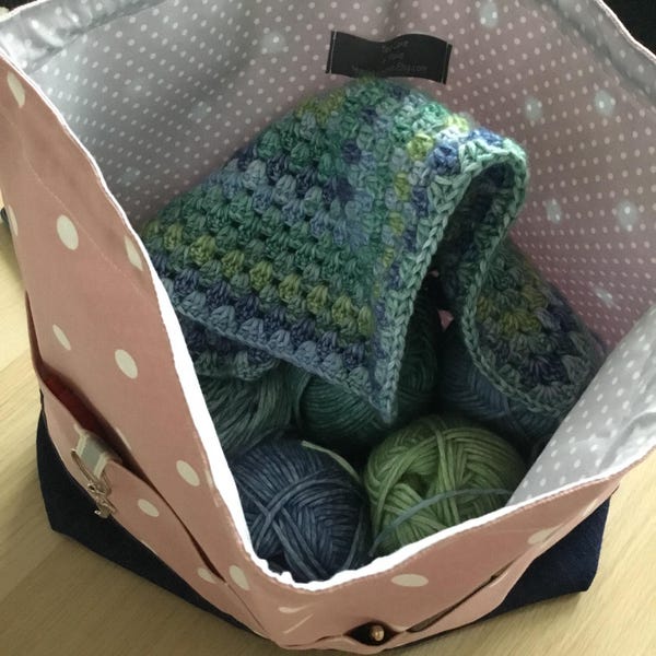 Crochet Hook Roll or 6 DPN Needle Case With Stitch Marker Ring and 9 ...