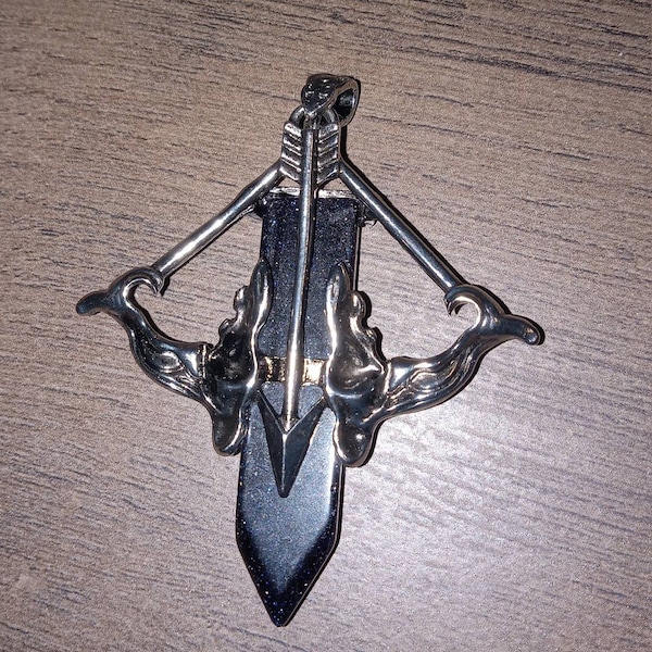 New Arrowhead Crystal Quartz Point Pendant, Tibetan Silver Bow and ...