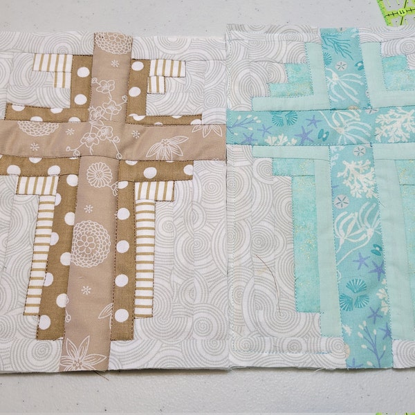 Log Cabin Cross Mug Rug Pattern - Etsy