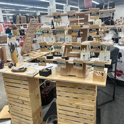 Display Shelves Quick Setup 4 Tier 30 Shelf Display Craft Show, Market ...