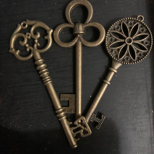 12 Large Skeleton Key Collection Antiqued Brass Double Sided - Etsy