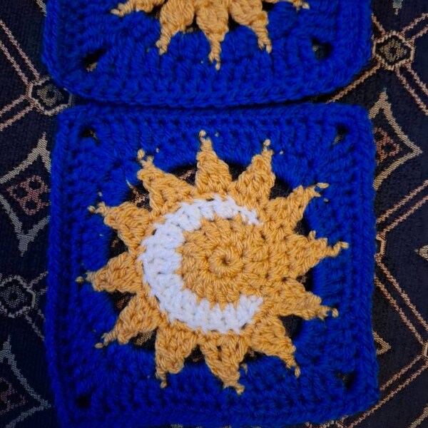 Crochet Sun and Moon Granny Square PDF Pattern - Etsy