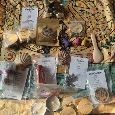 Magic Crystal Confetti, Mystery Witch Scoop, Witch Crystal Confetti ...