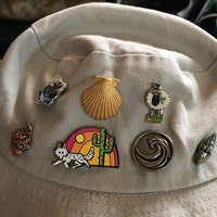 Gold Handbell Lapel Pin CC227G Handbell, Bell, Percussion, and ...