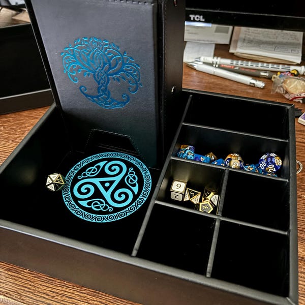 DND DM Screen With 4 Wider Panels 3D Faux Leather Panoramic Battle ...