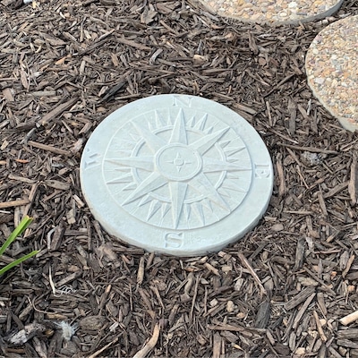 Compass Statue, Garden Decor, Concrete Garden Plaque, Cement Compass ...