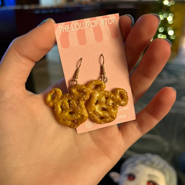MADE TO ORDER Mickey Mouse Pretzel Pin Handmade Mini Food Candy Jewelry ...