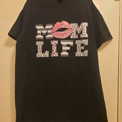 Mom Life Pink Lips Kiss Me Kissing Lips Cheetah Leopard Stripe Print ...