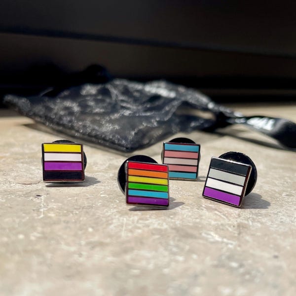 Mini Trans Flag Pin — LGBT Pride Badge Stud Transgender Ally Flag Small ...