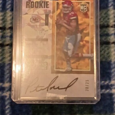 Patrick Mahomes 2017 NFL Gold Rookie Card Kansans City Chiefs Mint ...