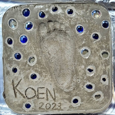 DIY Stepping Stone Kit, Square Stepping Stone, Handprint Stepping Stone ...