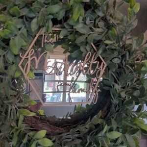 Personalized Wreath Sign, Custom Family Name Sign, Laser Cut Wood Door ...