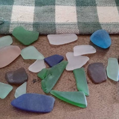 30 Pieces of Medium Sea Glass Beach Glass Frosty Tumbled Beach Glass ...