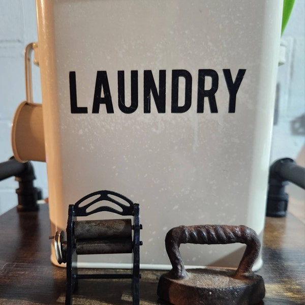 Dollhouse Miniature Mangle Clothes Wringer Dryer 1:12 Scale Turning ...