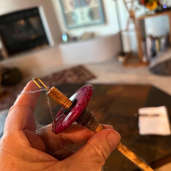 Top Whorl Drop Spindle, Fancy Stone - Etsy